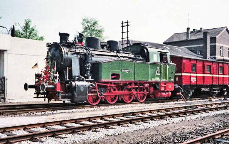 fde-krefeld.de - Historische Eisenbahn "Schluff"